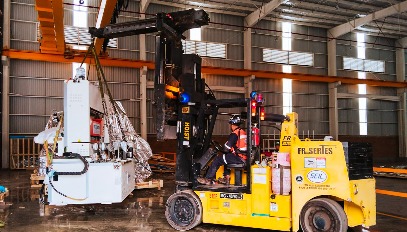 Optimizando Proyectos con Montacargas Hoist / Versa Lift 40/60 - SEIL RENTALS